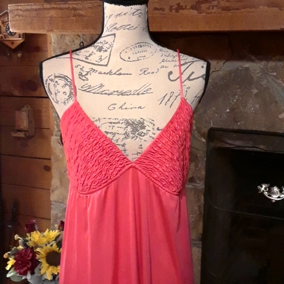 Vintage | Intimates & Sleepwear | Vintage Donna Richard For Gilligan ...